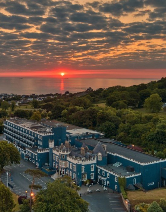 Dublin Hotel for Family of 5, Family Rooms | Fitzpatrick Castle
